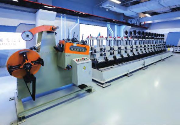 金属型材滚压成型线 - Savany Machine Co., Ltd. - 自动