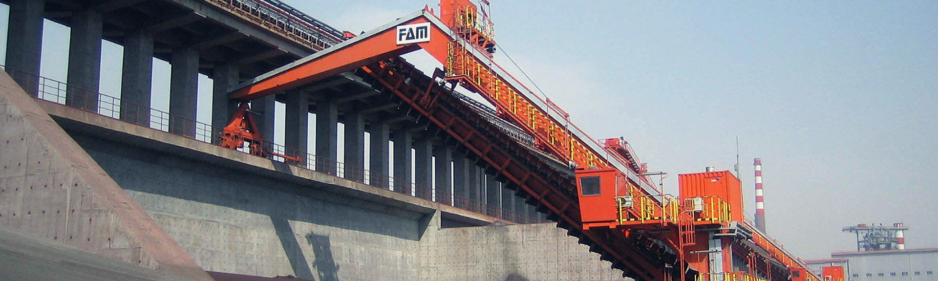 半门式刮板取料机 / 户外 - BEUMER Group GmbH & Co.KG