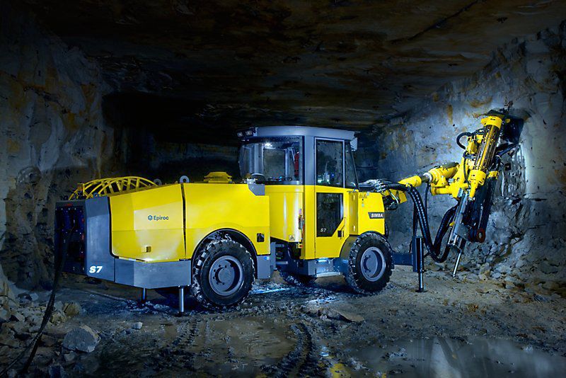 深孔钻机 - Simba S7 - Epiroc/安百拓 - 轮式 / 顶锤式 / 液压