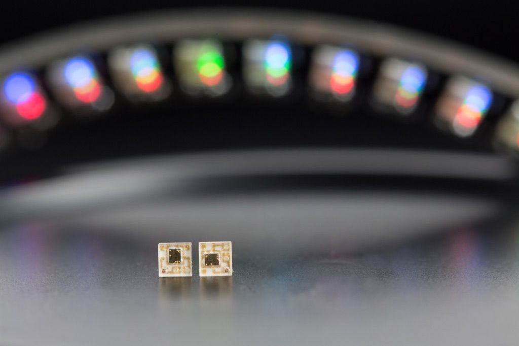 RGB LED - SMD-LX0707RGB-TR - LUMEX - 矩形 / SMD / SMT